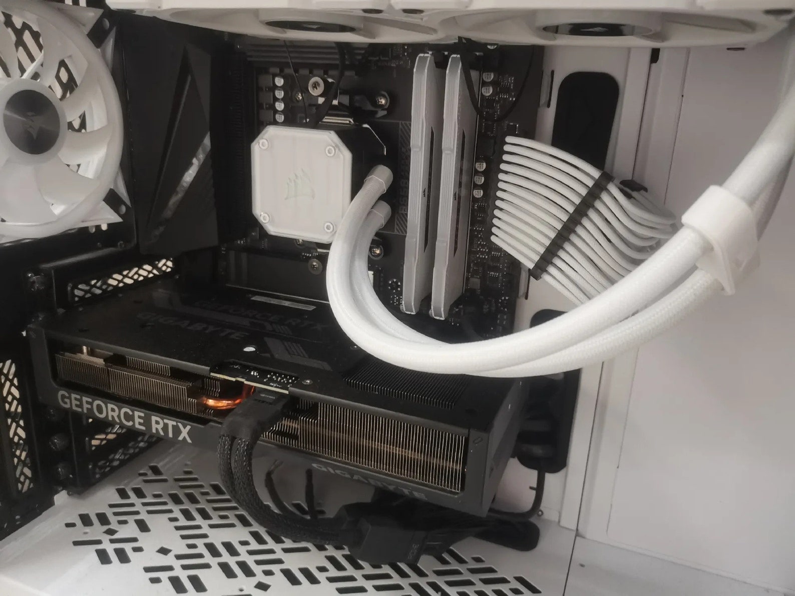 Custom Corsair AIO Radiator Tube Comb | Cable Management | Computer ...