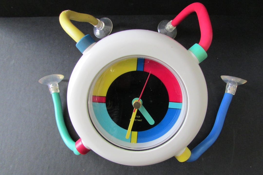 Memphis Spider Clock - Etsy