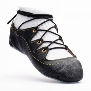Scottish Highland Dance Pumps "highland Gold" - No Seam, 3 Fingers ...