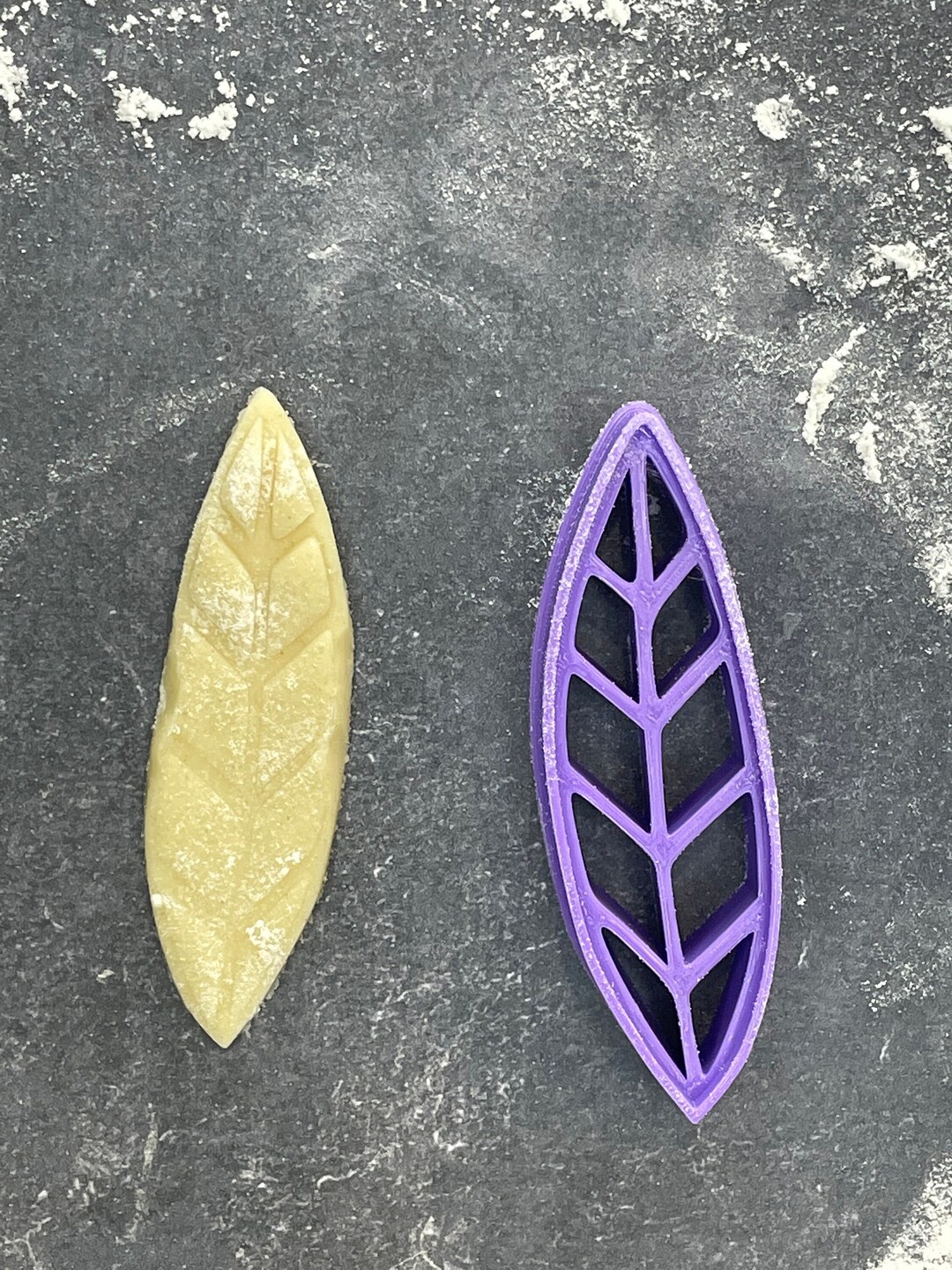 ELACE EXTENDED LEAF Cookie Cutter Shape for Making Shortbread Biscuits ...