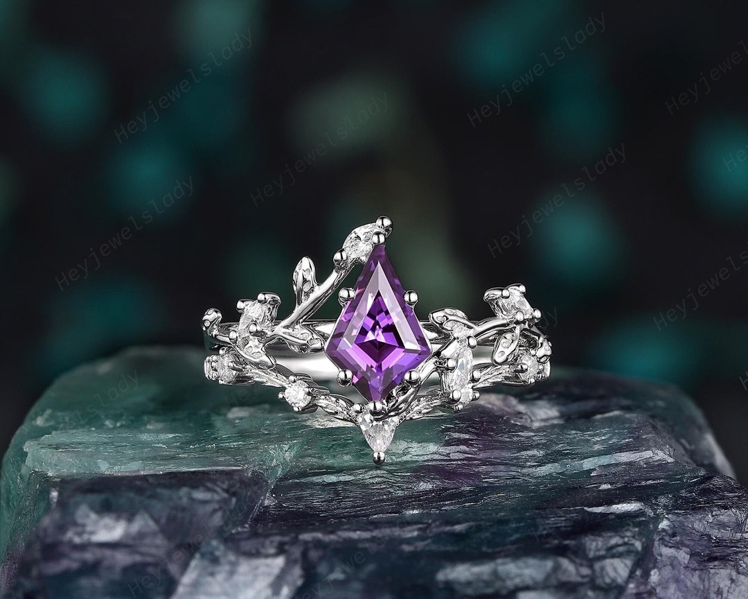 Platinum Kite Kite Violet Purple Sapphire Leaf Wedding Ring, Nature ...