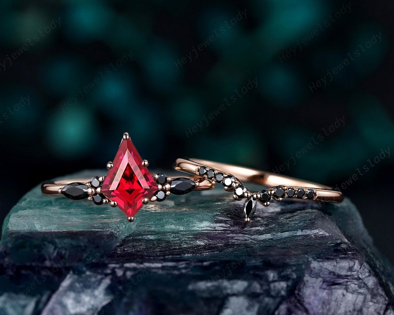 Unique Kite Cut Ruby and Black Moissanite Engagement Ring Set, Vintage ...