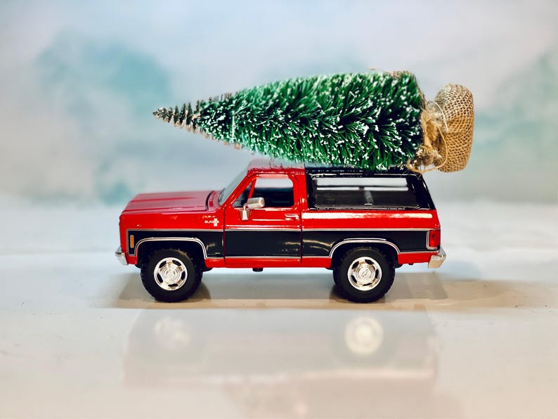 1 24 Diecast 1980 Chevrolet Blazer With Christmas Tree Gift for Chevy ...