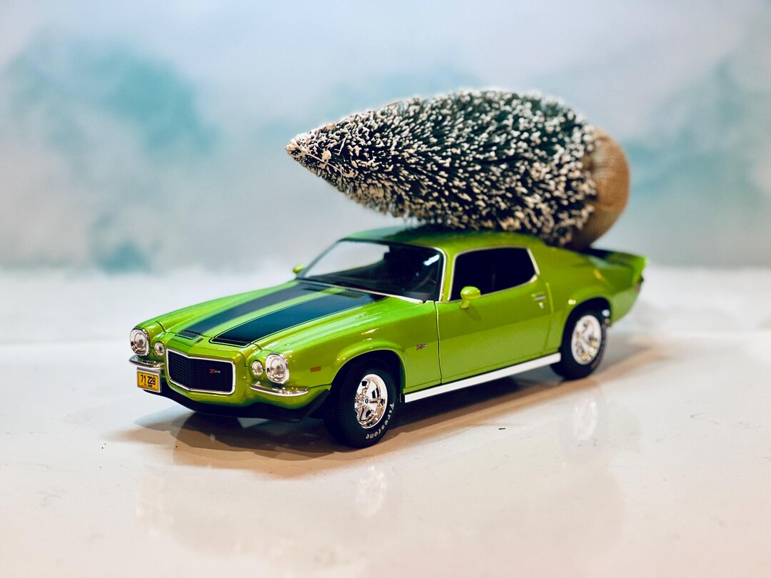 1/18 1971 Chevy Camaro With Christmas Tree Gift for Camaro Lover ...