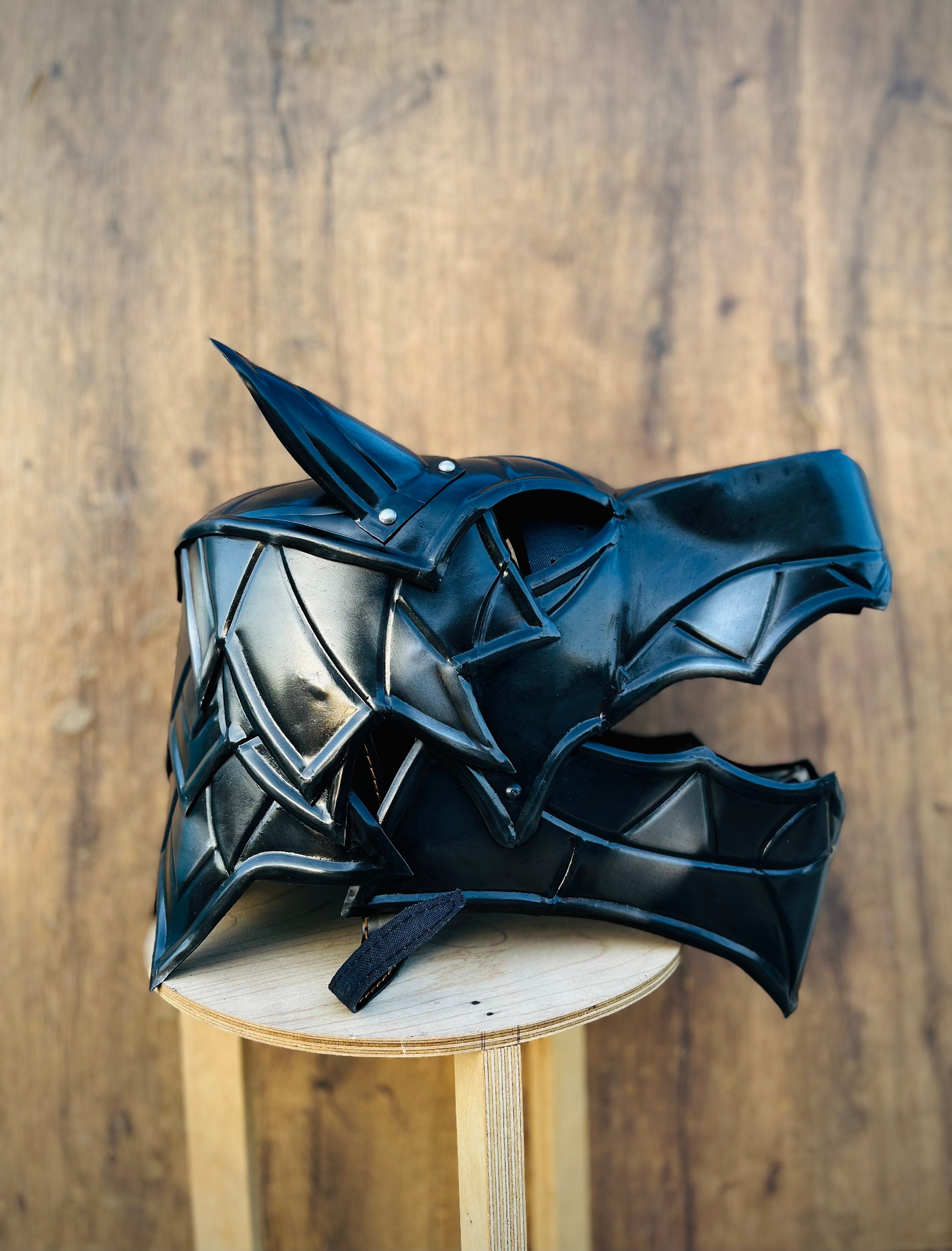 Wolf Premium Helmet, Blackened 18 Gauge Steel Medieval Great Wolf ...