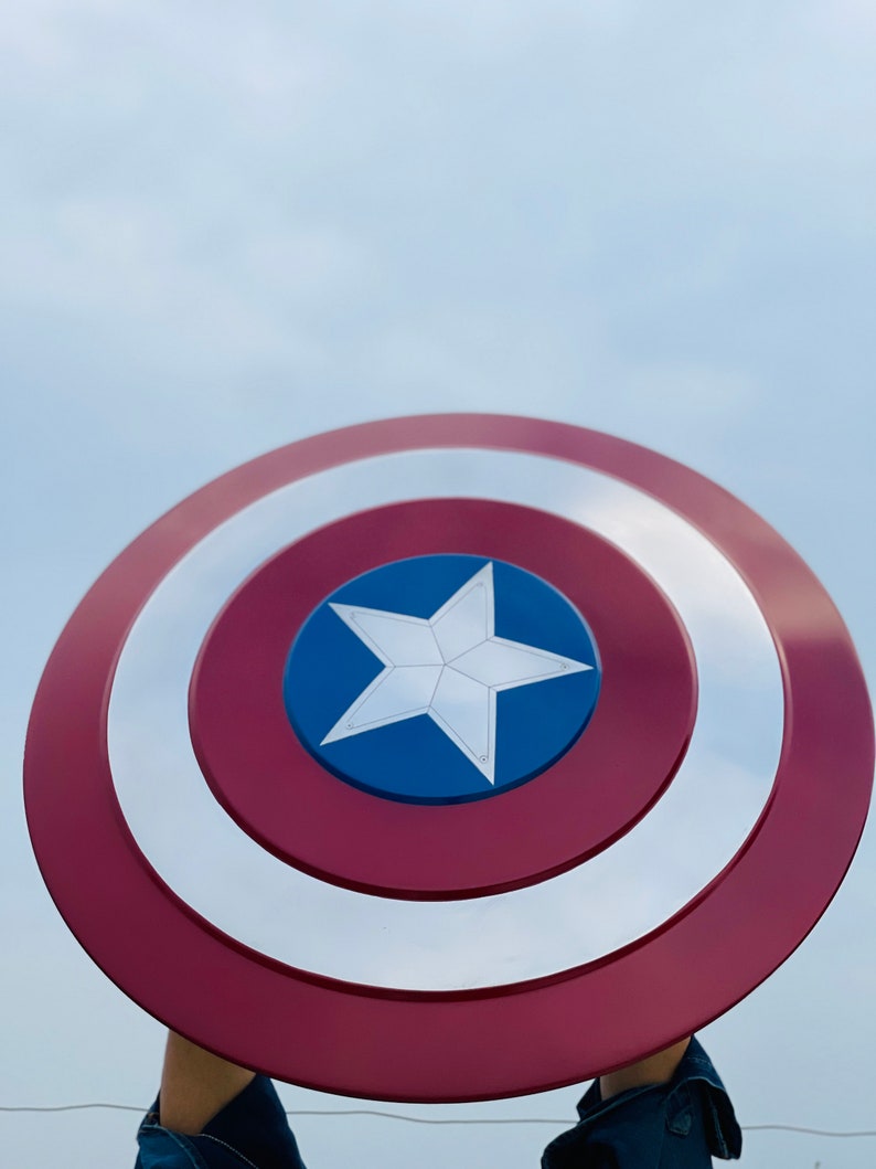 Authentic Captain America Shield and Thor Hammer Set for Epic Cosplay ...