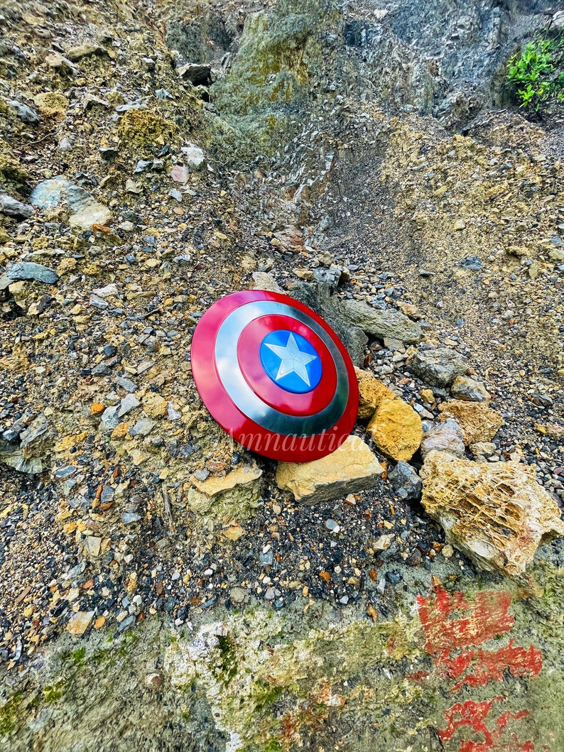 Authentic Captain America Shield and Thor Hammer Set for Epic Cosplay ...
