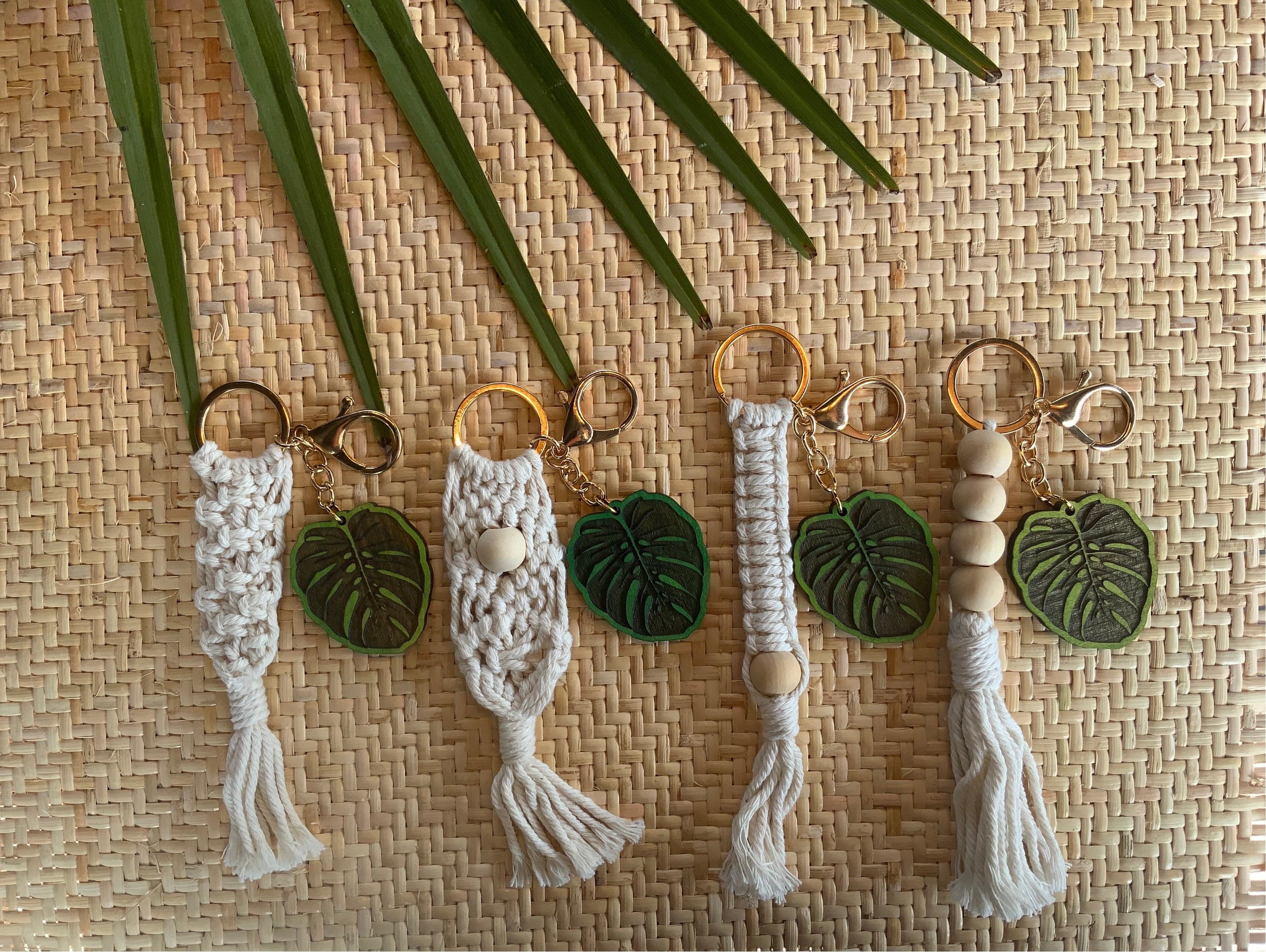 Monstera Leaf and Macrame Keychain | Wood Keychain | Tropical | Boho ...