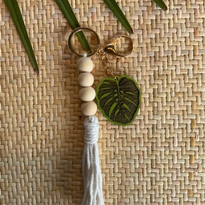 Monstera Leaf and Macrame Keychain | Wood Keychain | Tropical | Boho ...