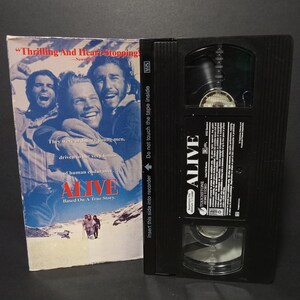 1993 ALIVE VHS Movie, Ethan Hawke, Vincent Spano, Drama/disaster Used ...