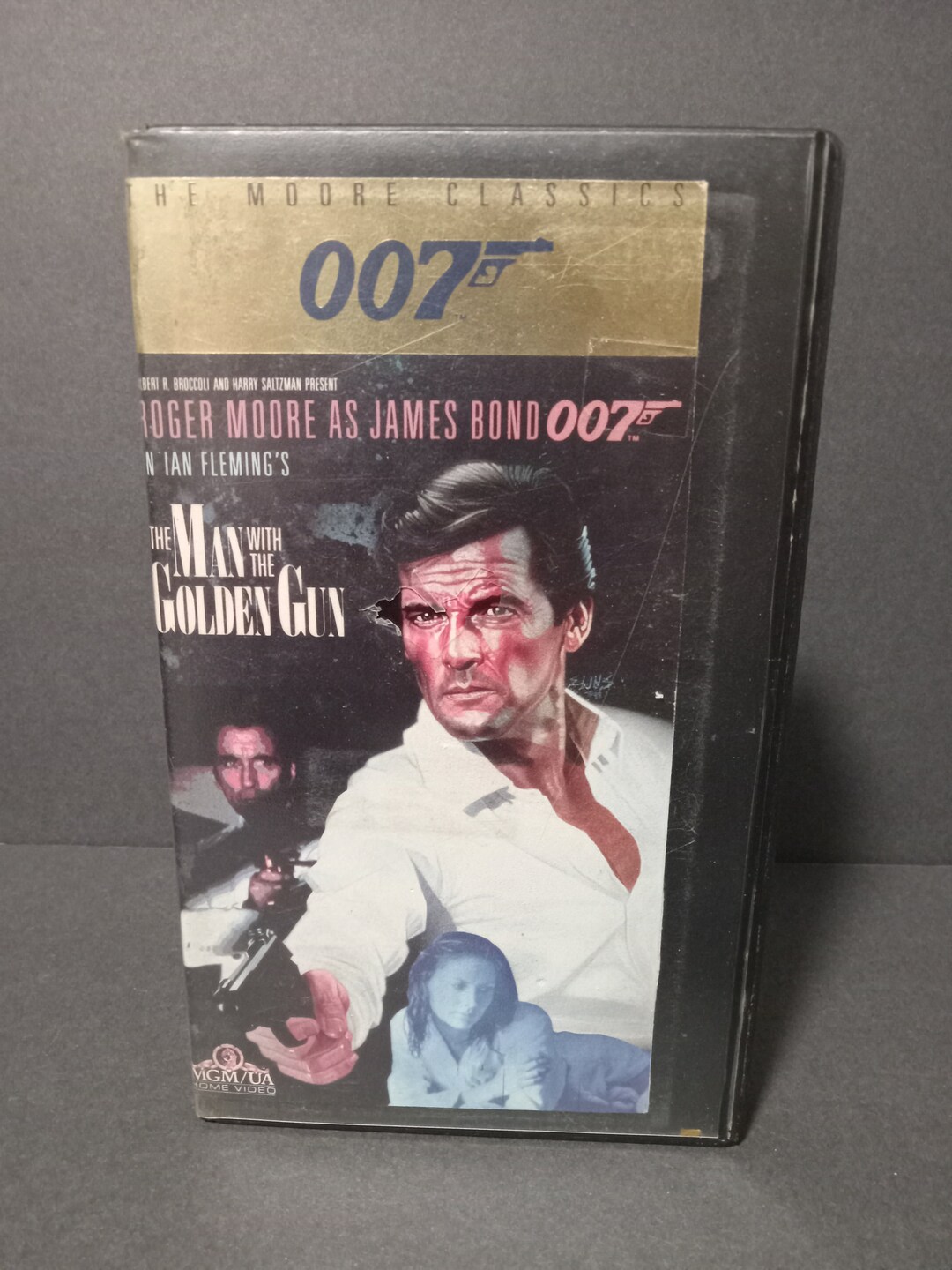 1974 007 the Man With the Golden Gun Cut-box Rental VHS Tape Nostalgia VHS Movie Collector ...