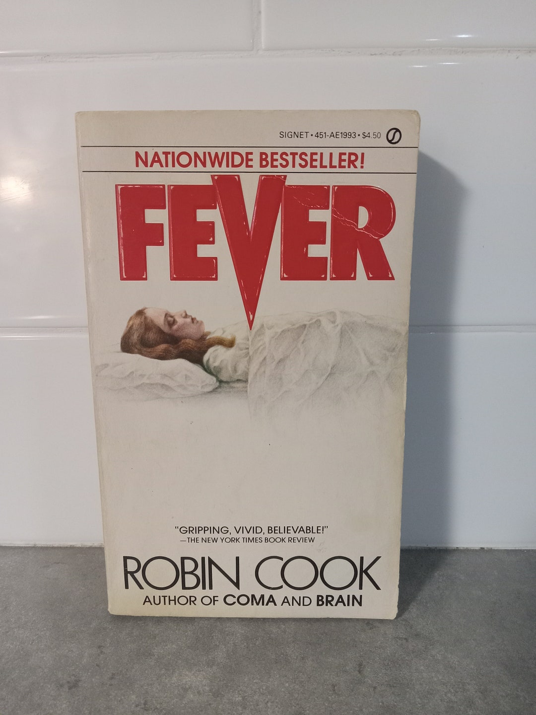 Robin Cook - Fever Used Book | Book Enthusiast | Book Collector ...