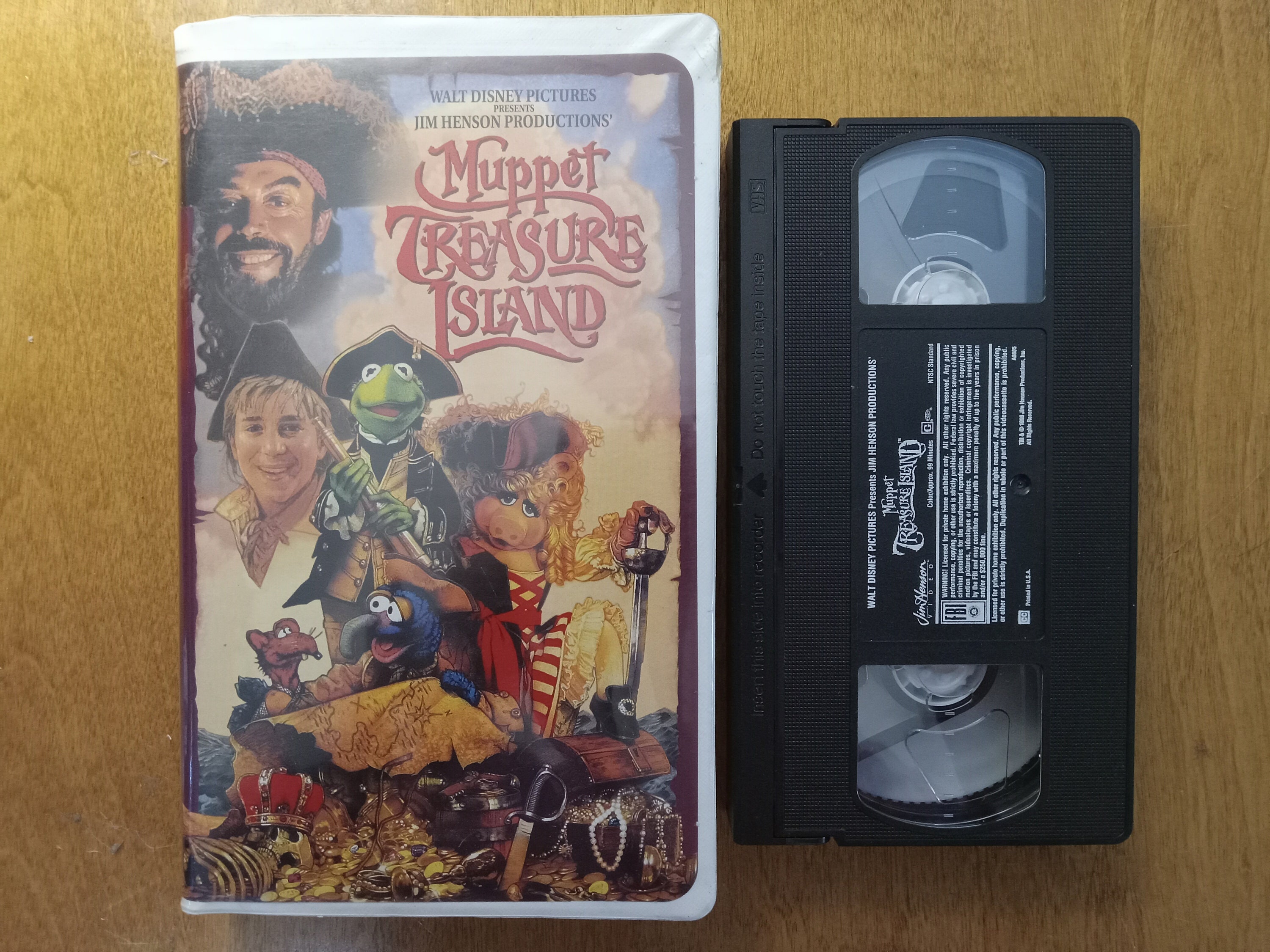 1996 Muppet Treasure Island VHS Movie, the Muppets Jim Henson Walt ...