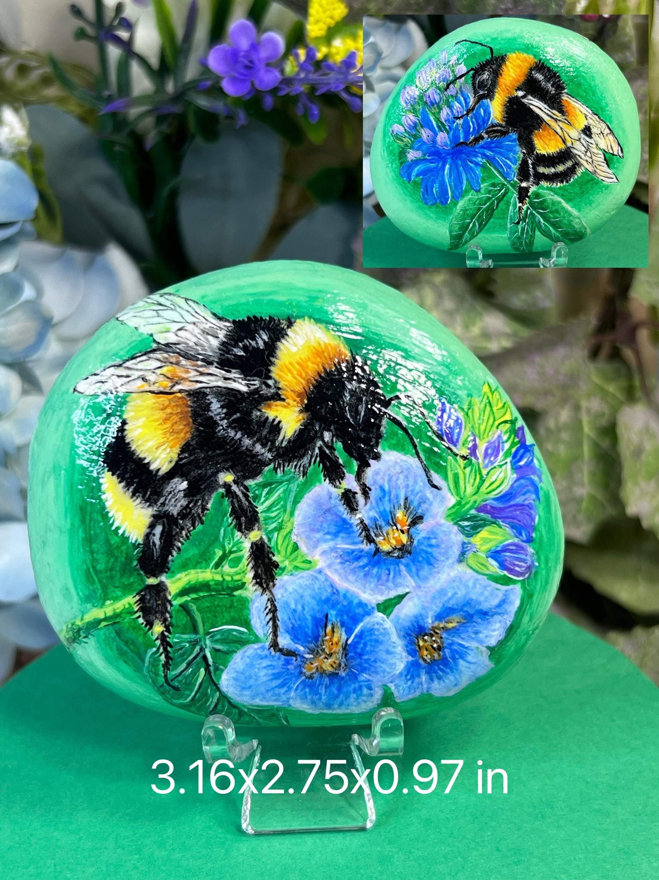 Bee Painted Rock - Etsy