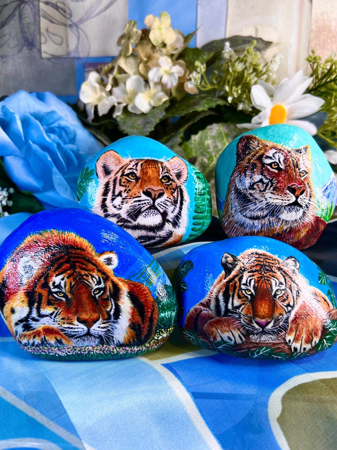 Tiger Painted Rock. Tiger is a Symbol of Auspiciousness and Bravery - Etsy