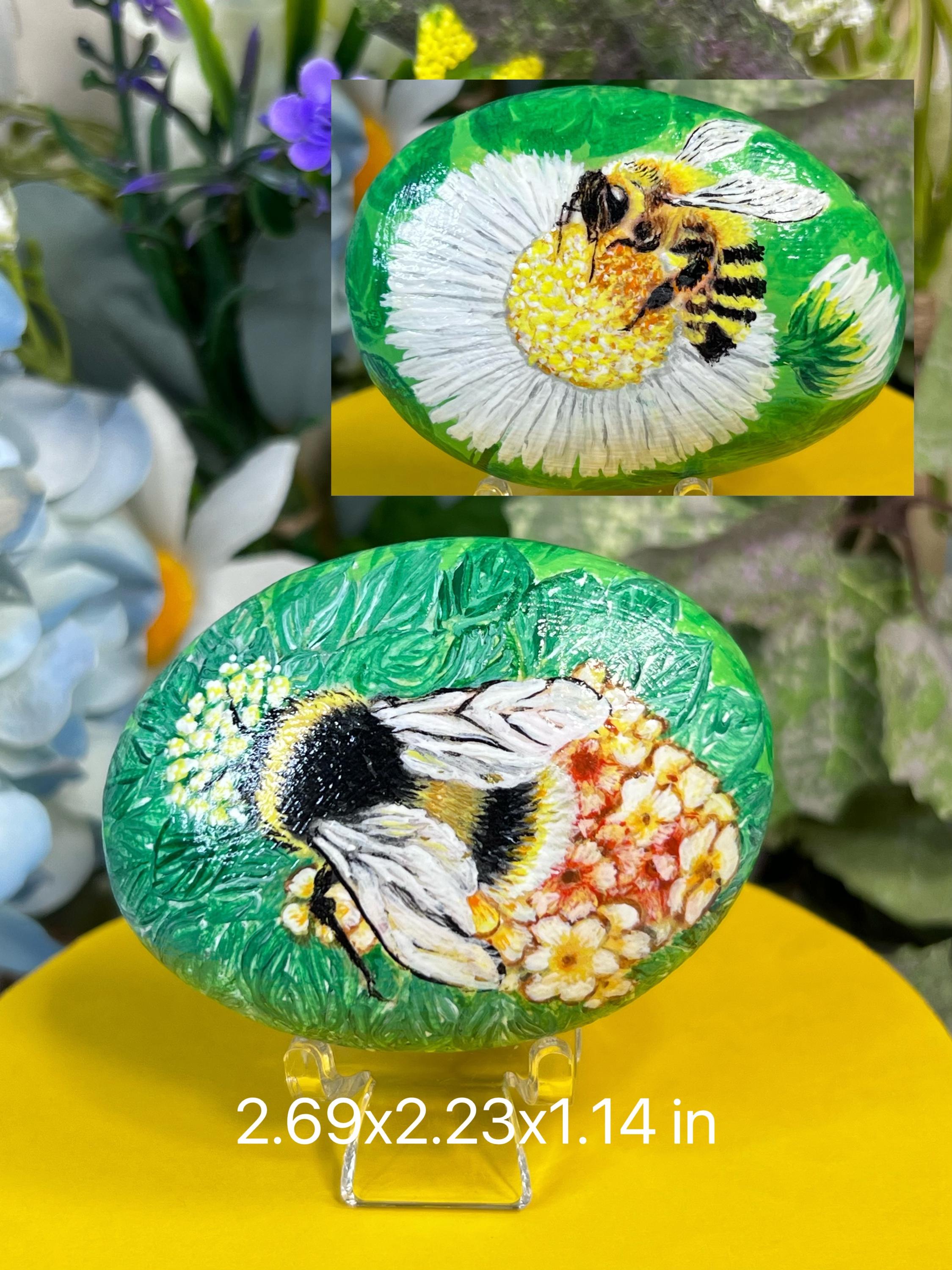 Bee Painted Rock - Etsy