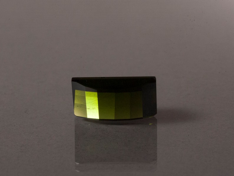 Evening Rain Forest Dark Green Tourmaline Smithsonian Bar Pixel Faceted ...