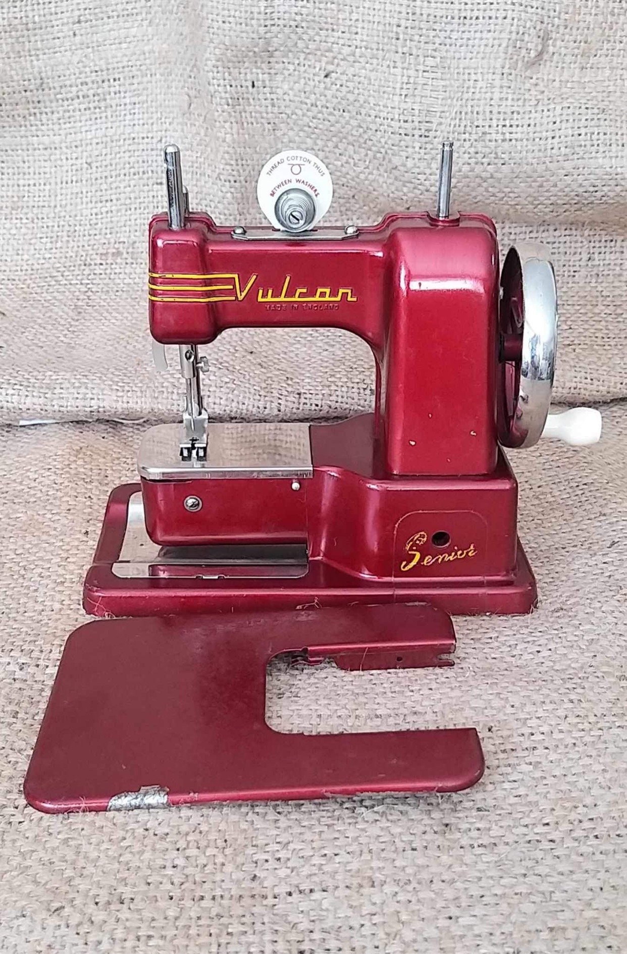Vintage Red 1950's Vulcan Senior Childs Sewing Machine Vintage Toy ...
