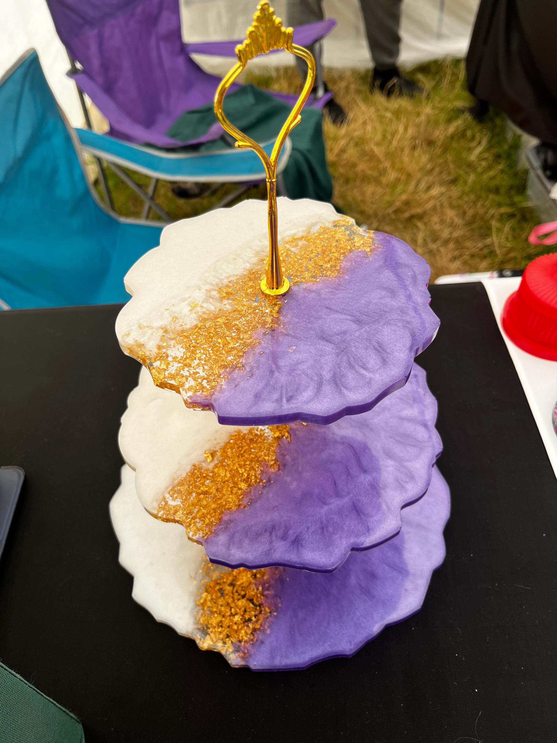 Resin Cake Stand - Handmade - Etsy