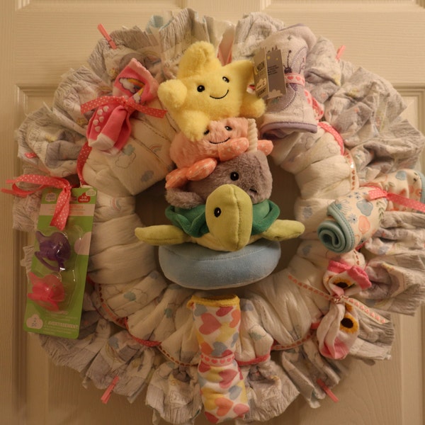 Girl Diaper Wreath - Etsy