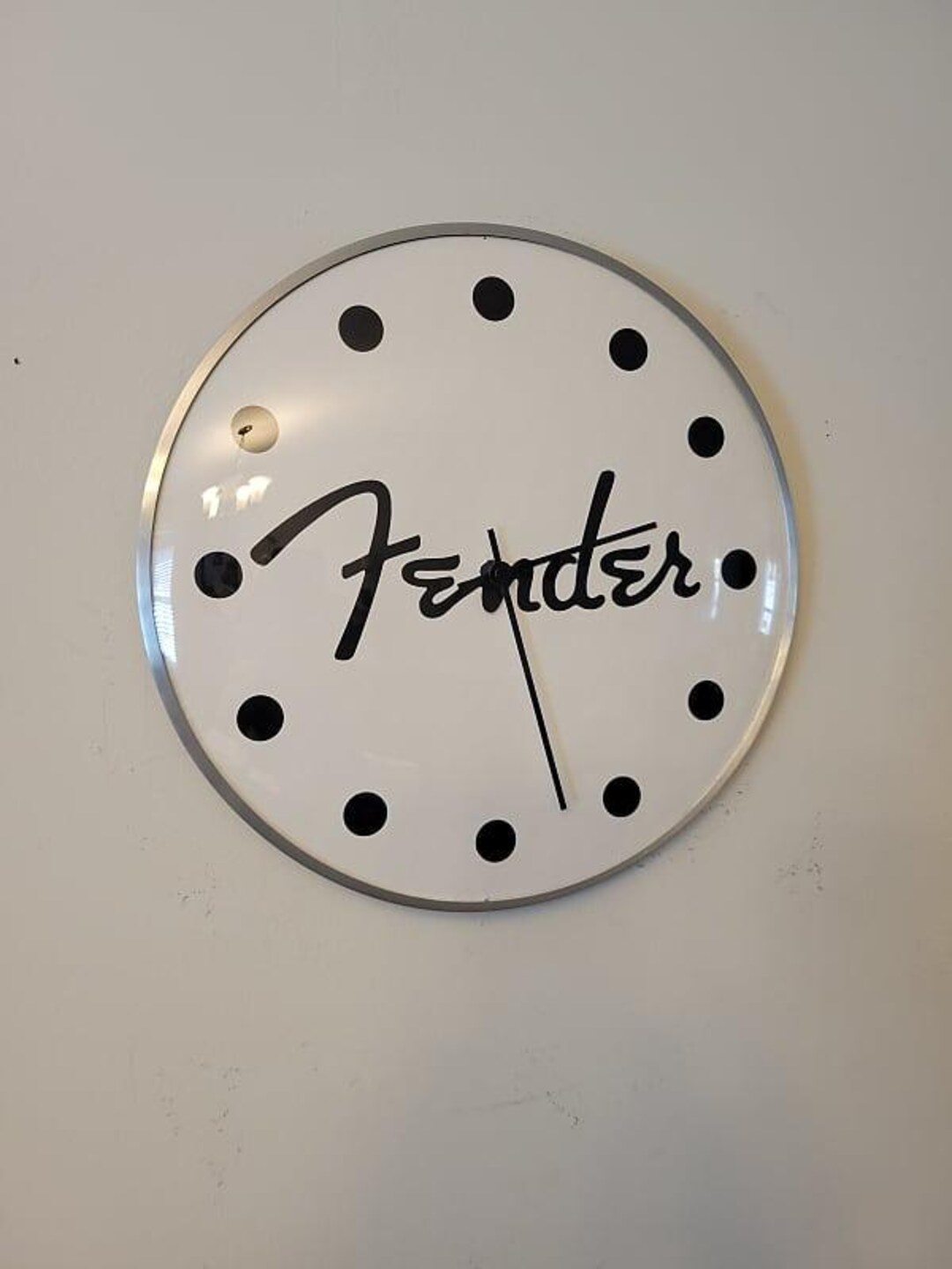 Fender Guitars & Amplifiers Spaghetti Logo Wall Clock Killer Cool Man ...