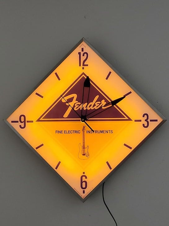 Fender Guitars Light up Diamond Clock 1965 Dealer Style White & Amber ...