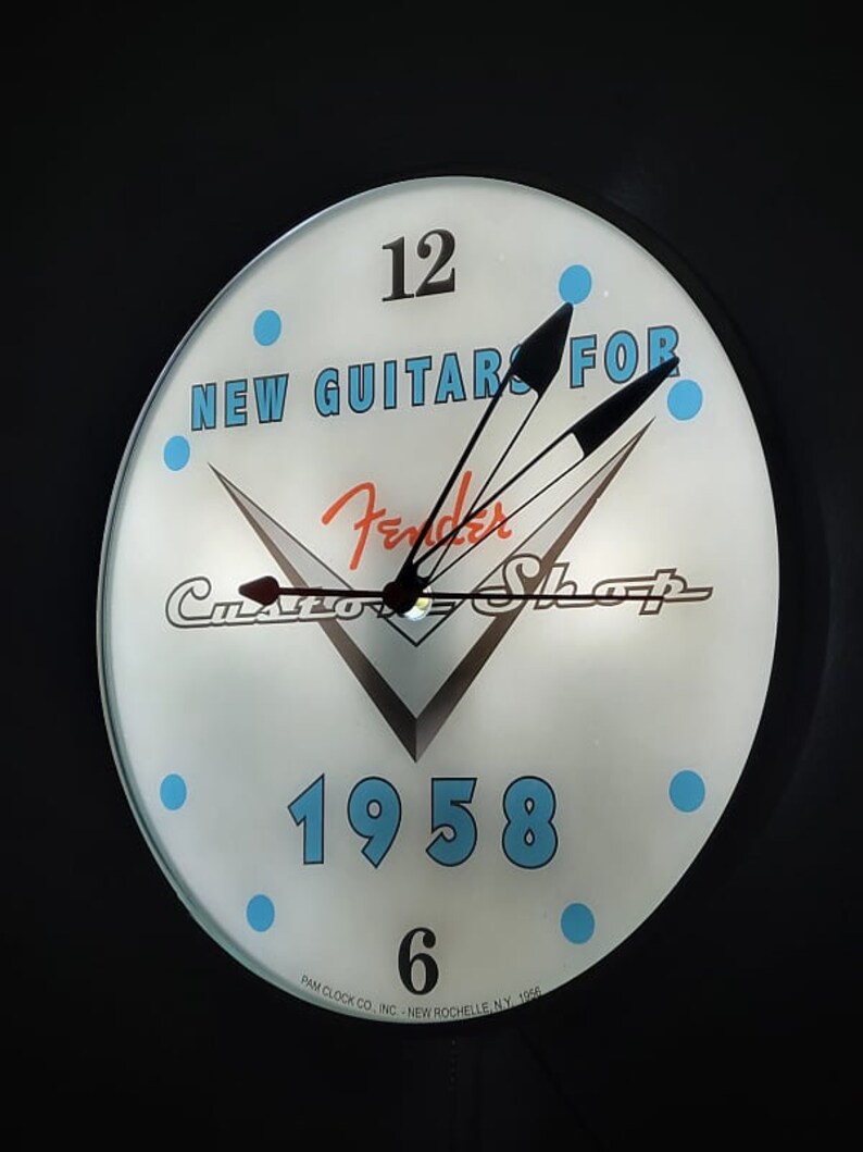 Fender Custom Shop Premium Light up Clock Dealer Style With White ...