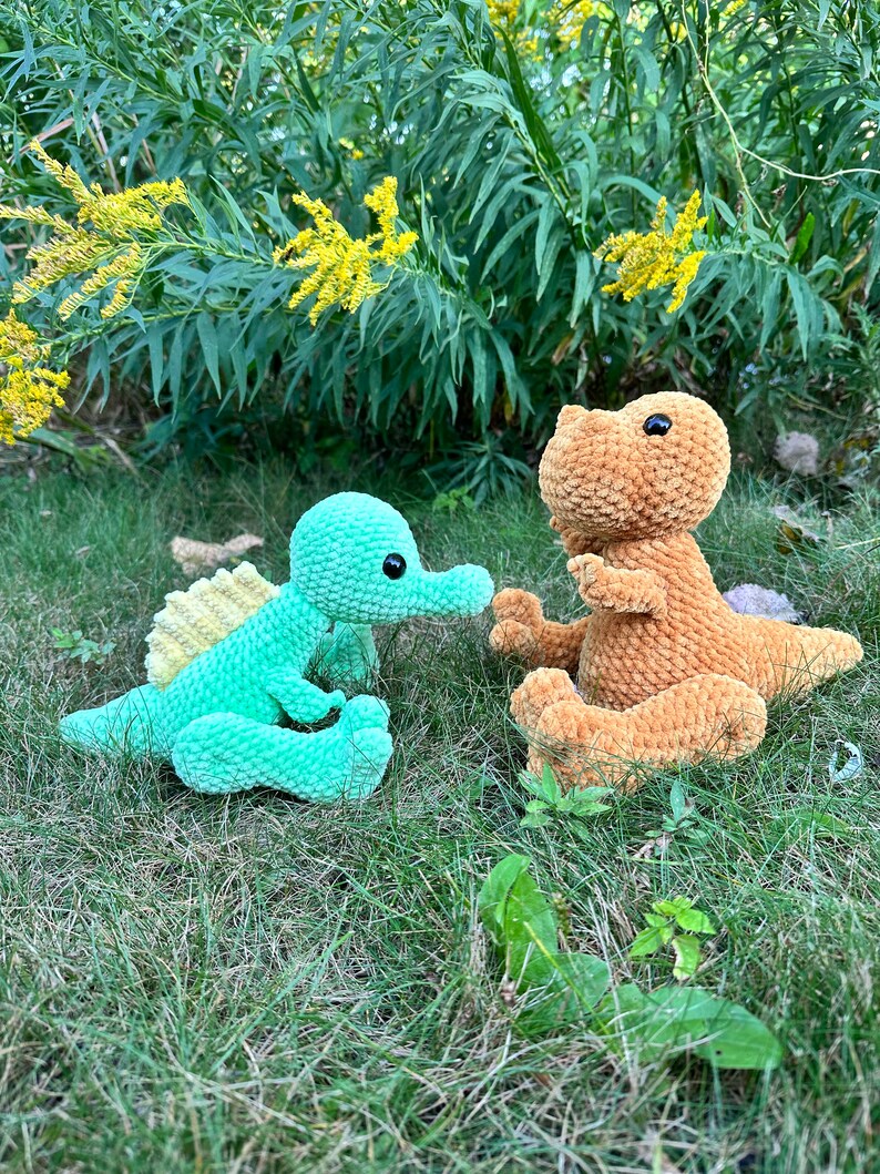 Sam the Spino and Ted the T-rex Dino Duo *crochet Pattern* - Etsy
