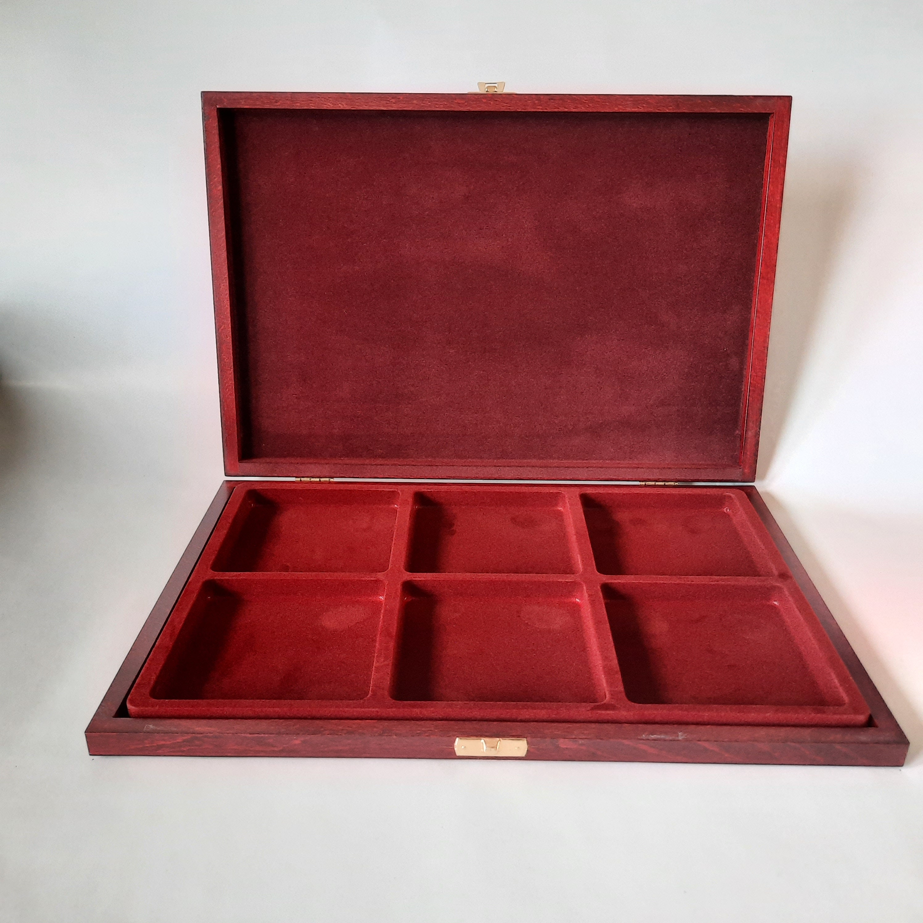 Luxury Wooden Coin Tray, Presentation Cabinet Case, Capsules Collection ...