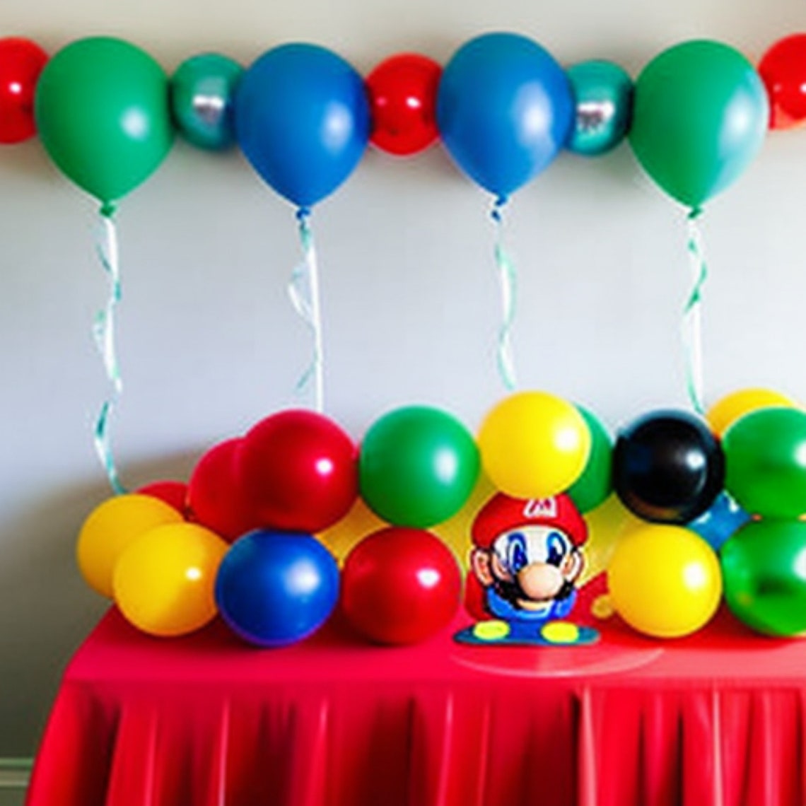 Super Mario Themed Balloon Garland With Star Foil Balloon - Etsy
