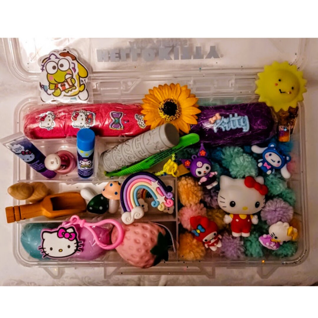 Hello Kitty Playdough and Kinetic Sand Sensory Kit Large Size Great for ...
