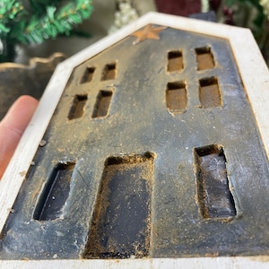 Primitive Salt Box House, Rectangle Door, Shelf Sitter, Wood and ...