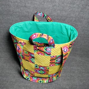 Large Bright Checkered Beach Tote. Open Top. Long and Short Handles ...