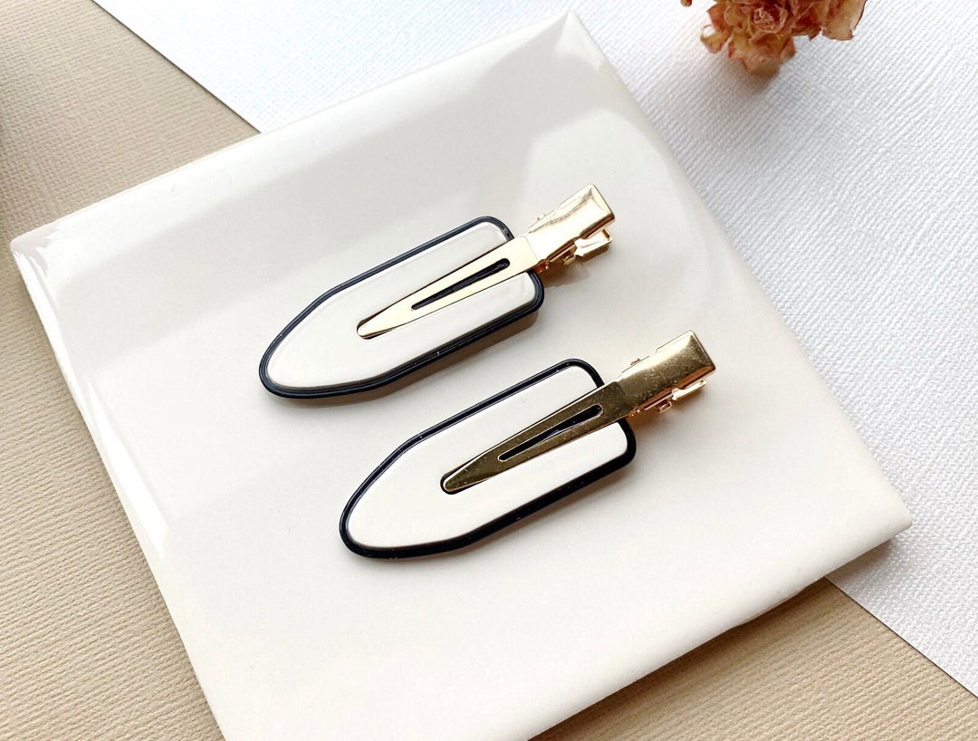 Minimalistic Creaseless Clips | Modern Hair Clips, No Crease, Two-tone ...