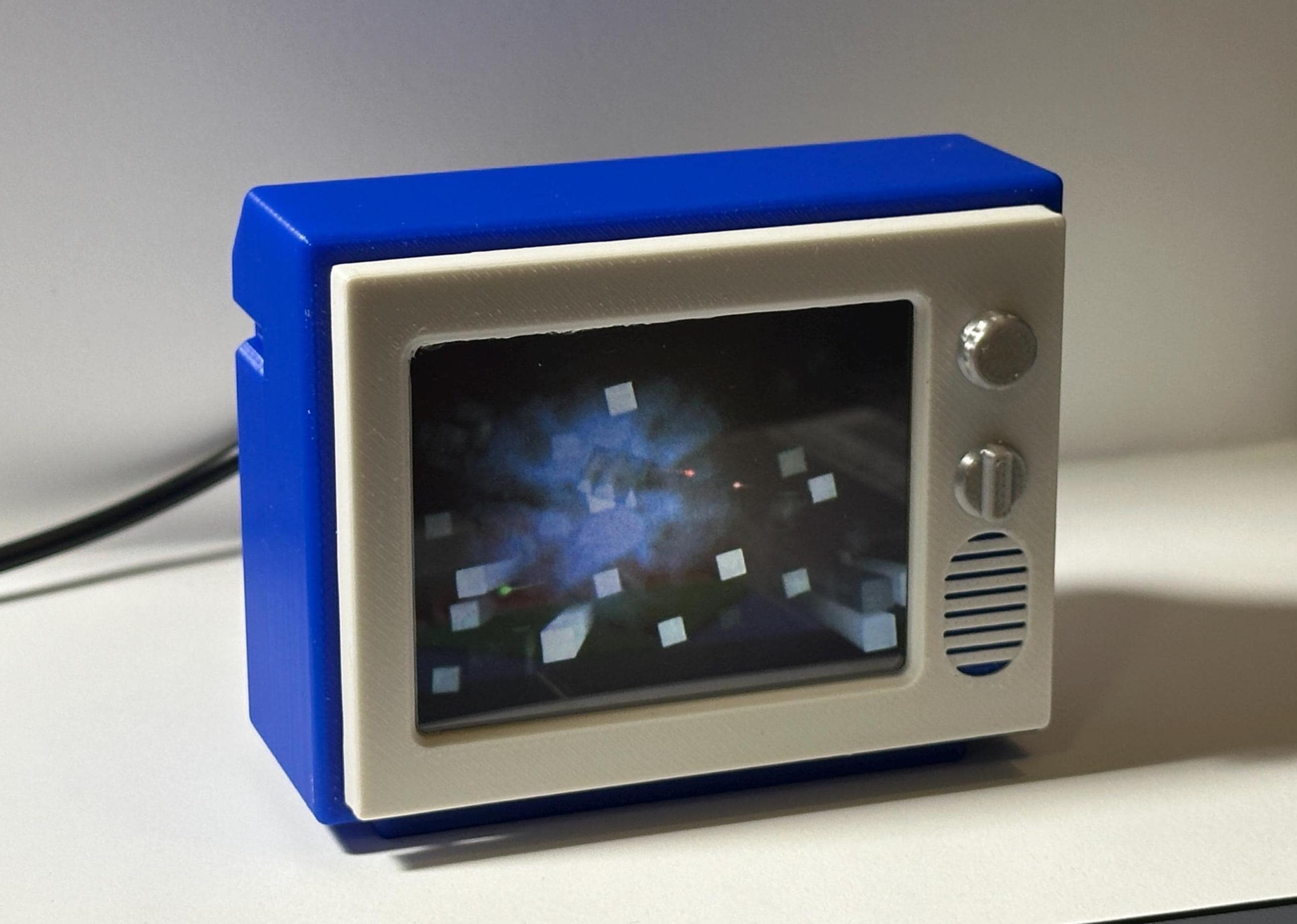 CRT TV Photo Frame - Personalize With Your Favorite Images! - Etsy