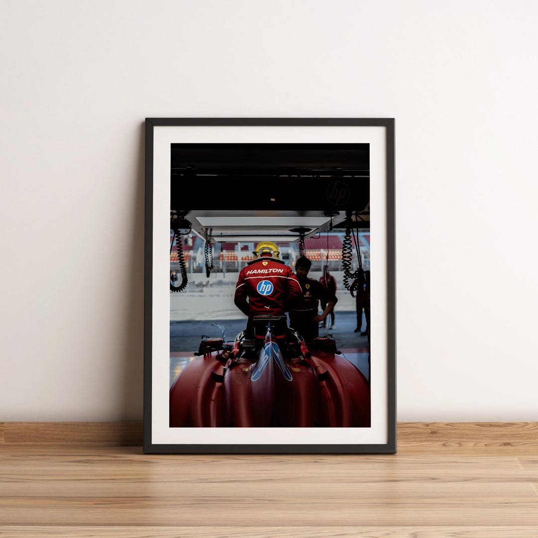 Lewis HAMILTON 44 Ferrari FORMULA 1 Wall POSTER Canva Print A4 A3 A2 A1 ...