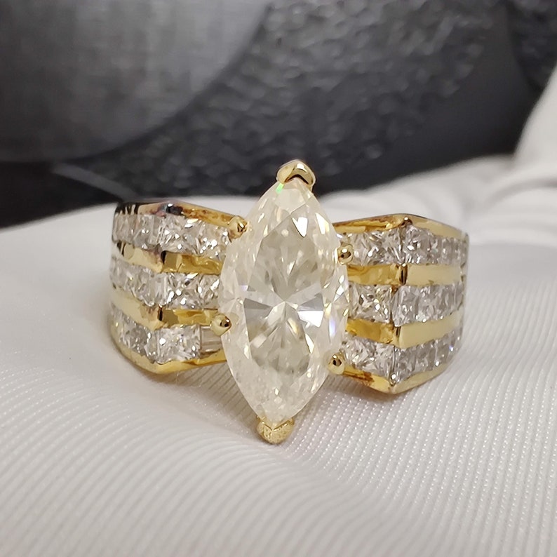 2 Ct Marquise Cut Moissanite Solitaire With Accent Wedding Ring,10k ...