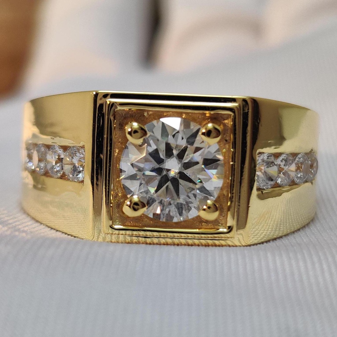 14k Gold Men's Round Cut Moissanite Ring: Handmade Engagement Ring - Etsy