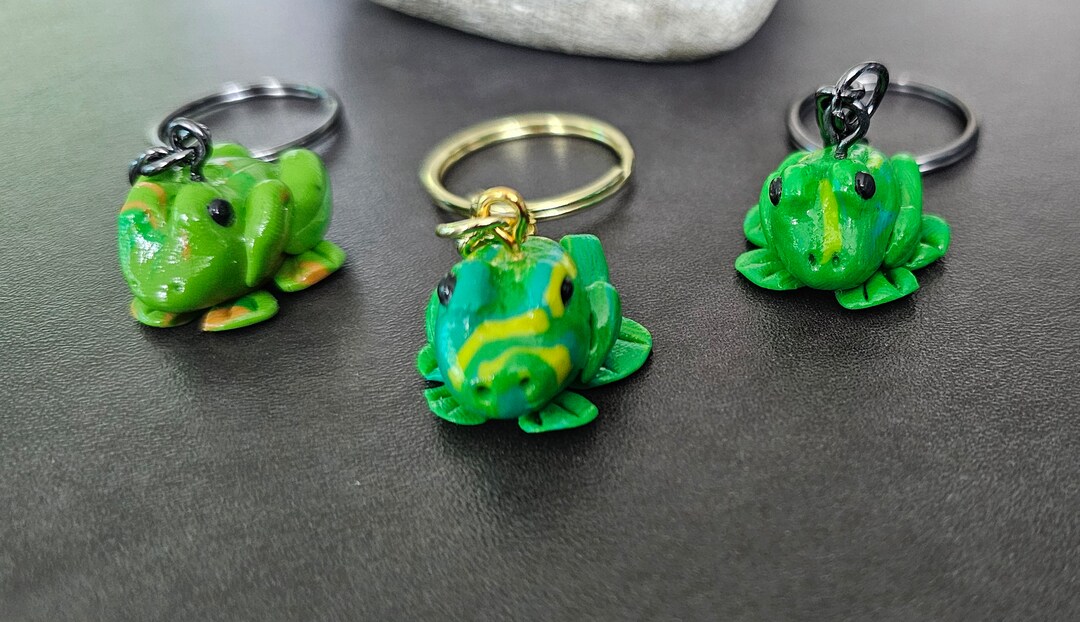Frog Keychains - Etsy