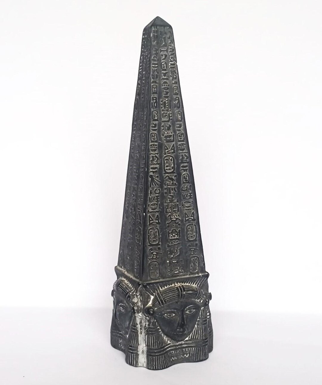Ancient Egyptian Obelisk Statue | Egyptian Architecture | Egyptian ...