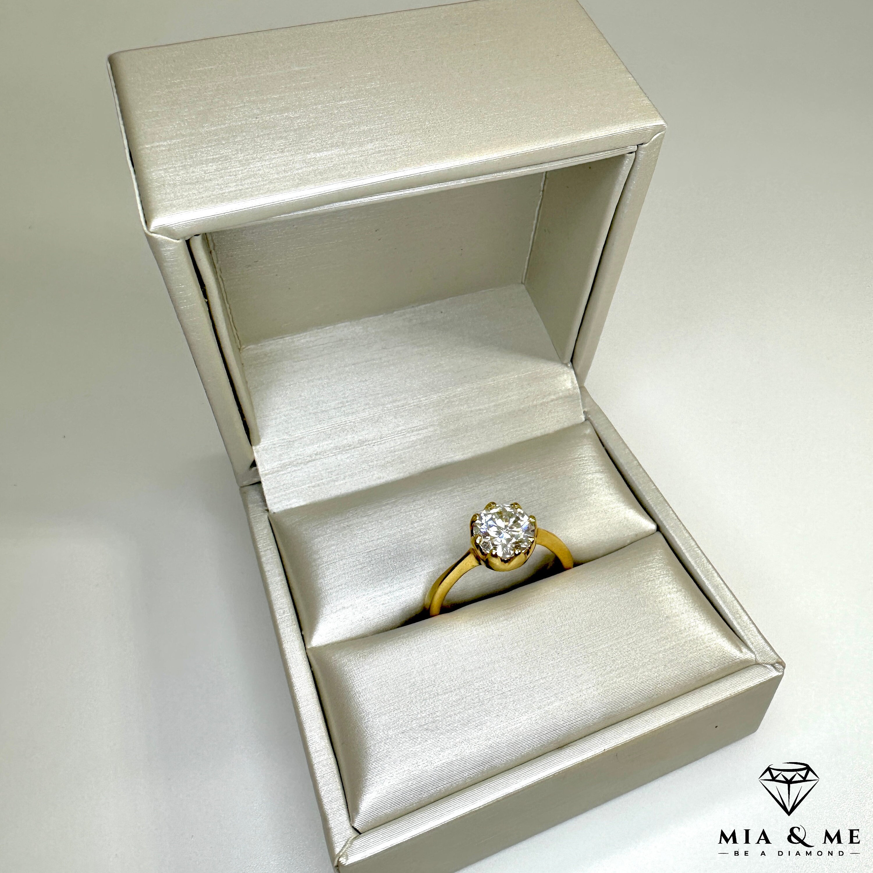 Olx diamond rings for sale store