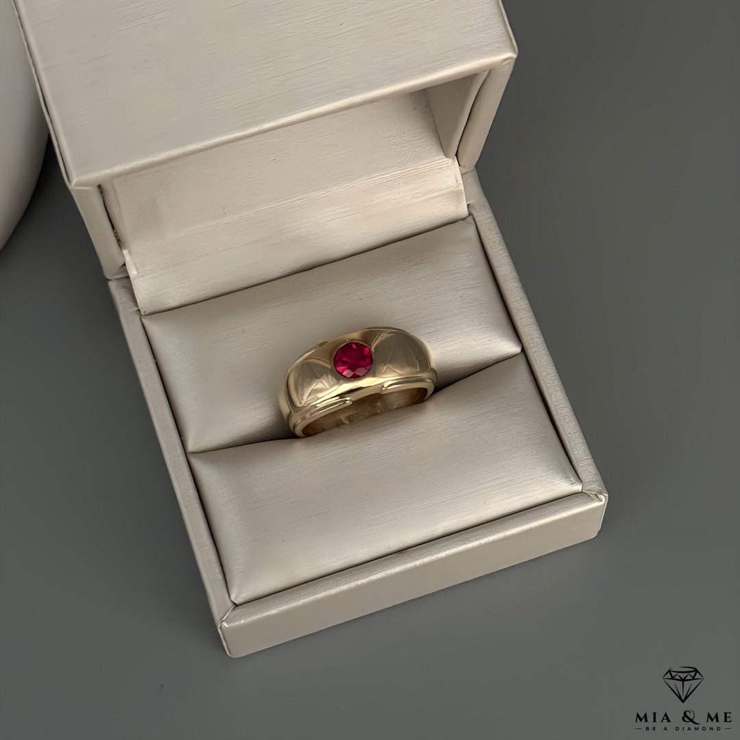 Vintage Ring in 750 Yellow Gold With Ruby / Ruby Ring in 18 Carat Gold ...
