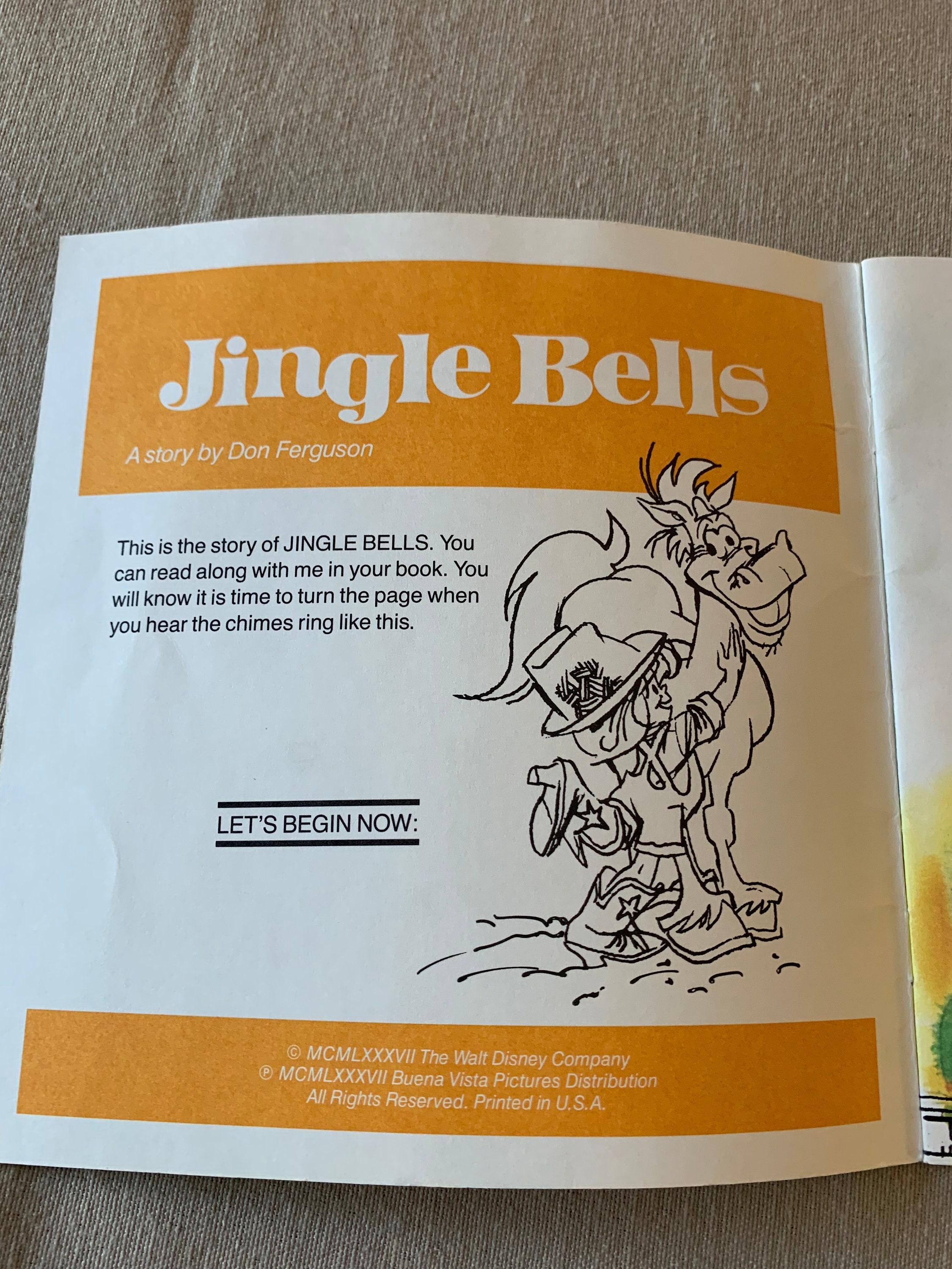 Jingle Bells Read Along Book and Cassette, 1987 - Etsy