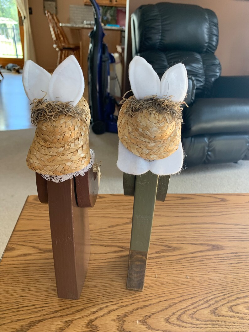 House of Lloyd Christmas Around the World Wooden Pilgrim Bunnies - Etsy