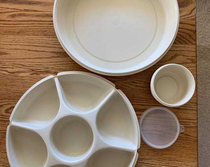 Tupperware Divided Party/relish/vegetable Tray - Etsy