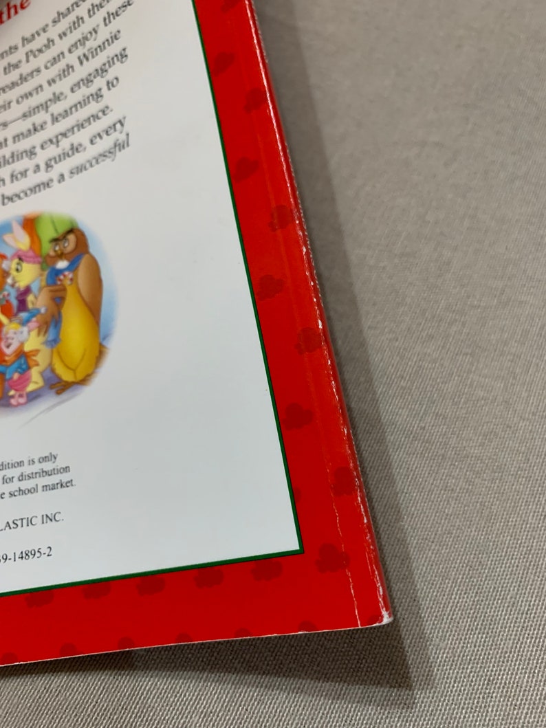 A Winnie the Pooh First Reader, Pooh’s Christmas Gifts, 1999, #17 - Etsy