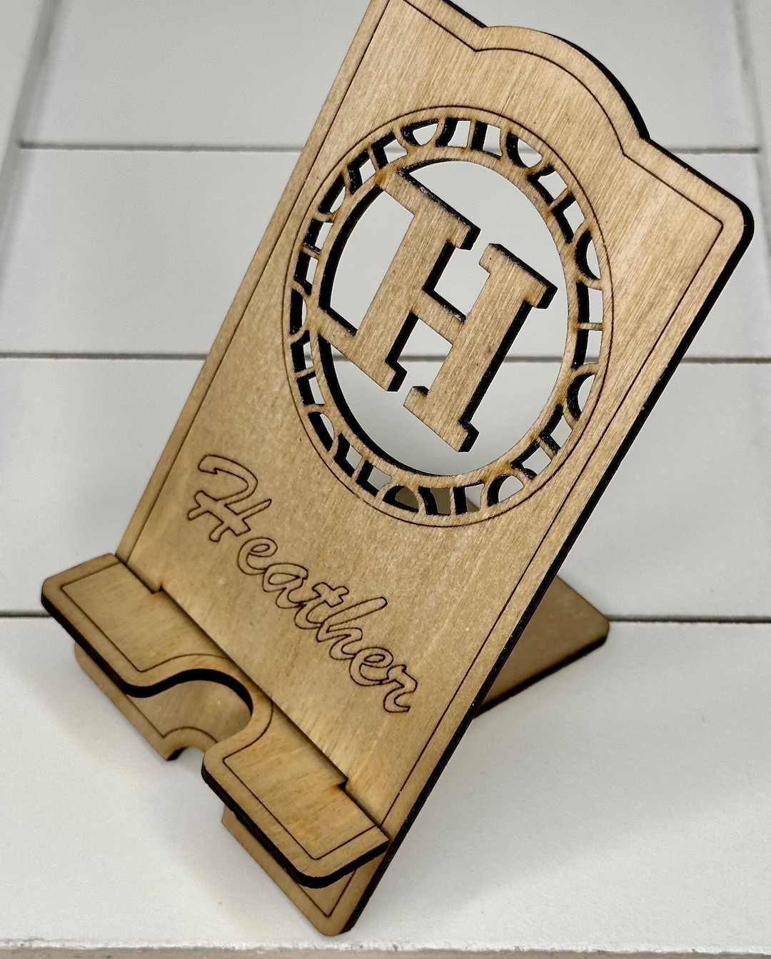 Personalized Cell Phone Stand, Custom Phone Charging Stand - Etsy