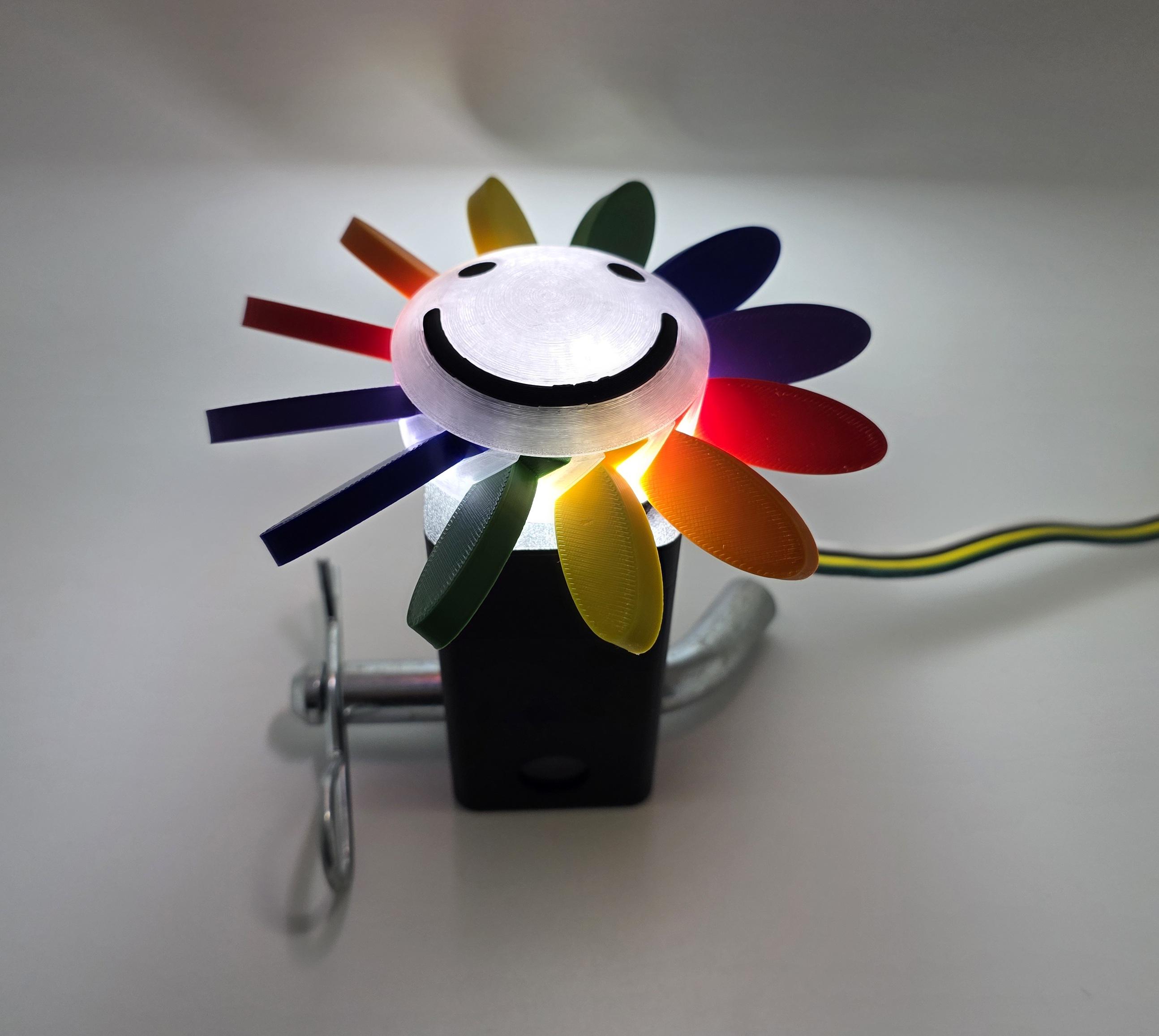 Hitch Spinner - Lighted Smiley Spinning Daisy - for 2 Inch Hitch (pick ...