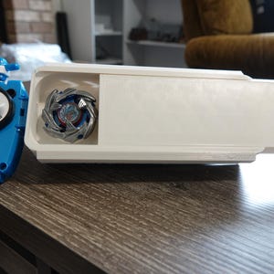 B/W Beyblade X Three-bey Deck Case (beyblades Not Included) + Hand ...