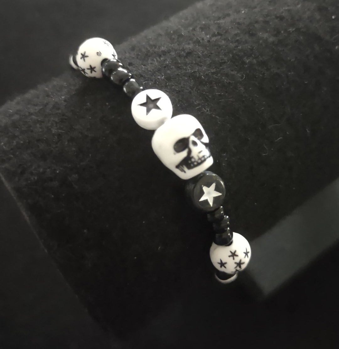 Skull and Stars Goth Bead Bracelet Adult & Kids Size Elastic - Etsy